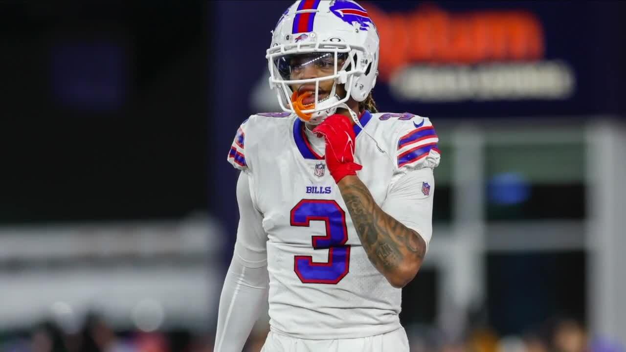 Buffalo Bills safety Damar Hamlin: player - One News Page VIDEO