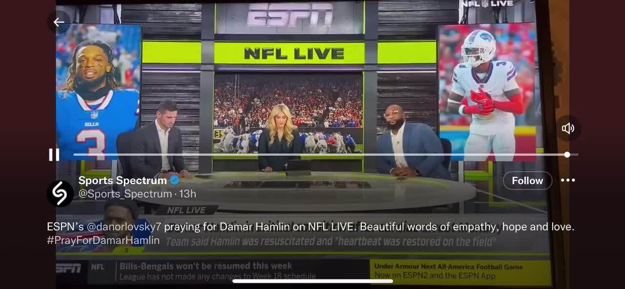 Dan Orlovsky prays openly on NFL Live set for - One News Page VIDEO