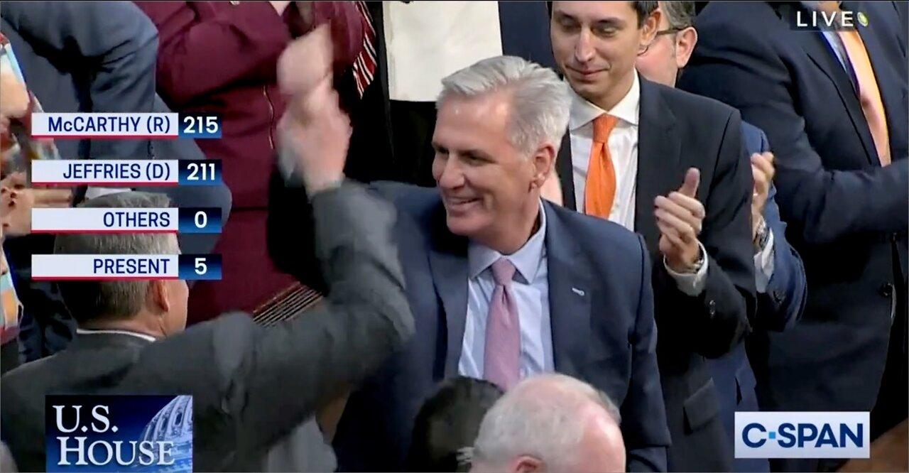 Watch the Moment Kevin McCarthy Is Elected - One News Page VIDEO