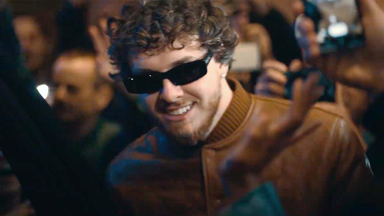 Doritos “The Love Triangle” Super Bowl 2023 - One News Page VIDEO