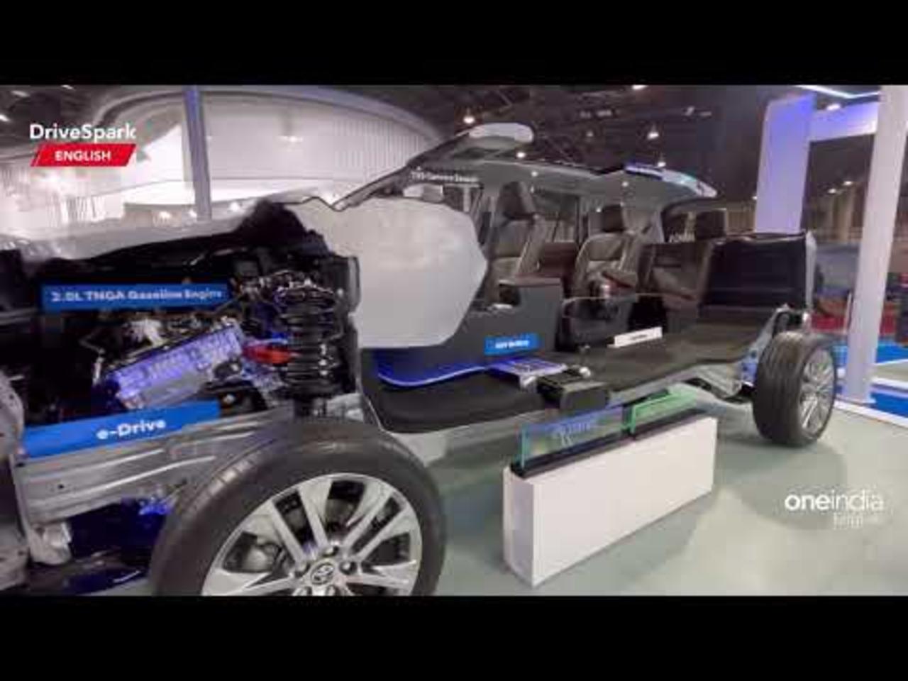 Auto Expo 2023: Toyota Innova HyCross Cut - One News Page VIDEO