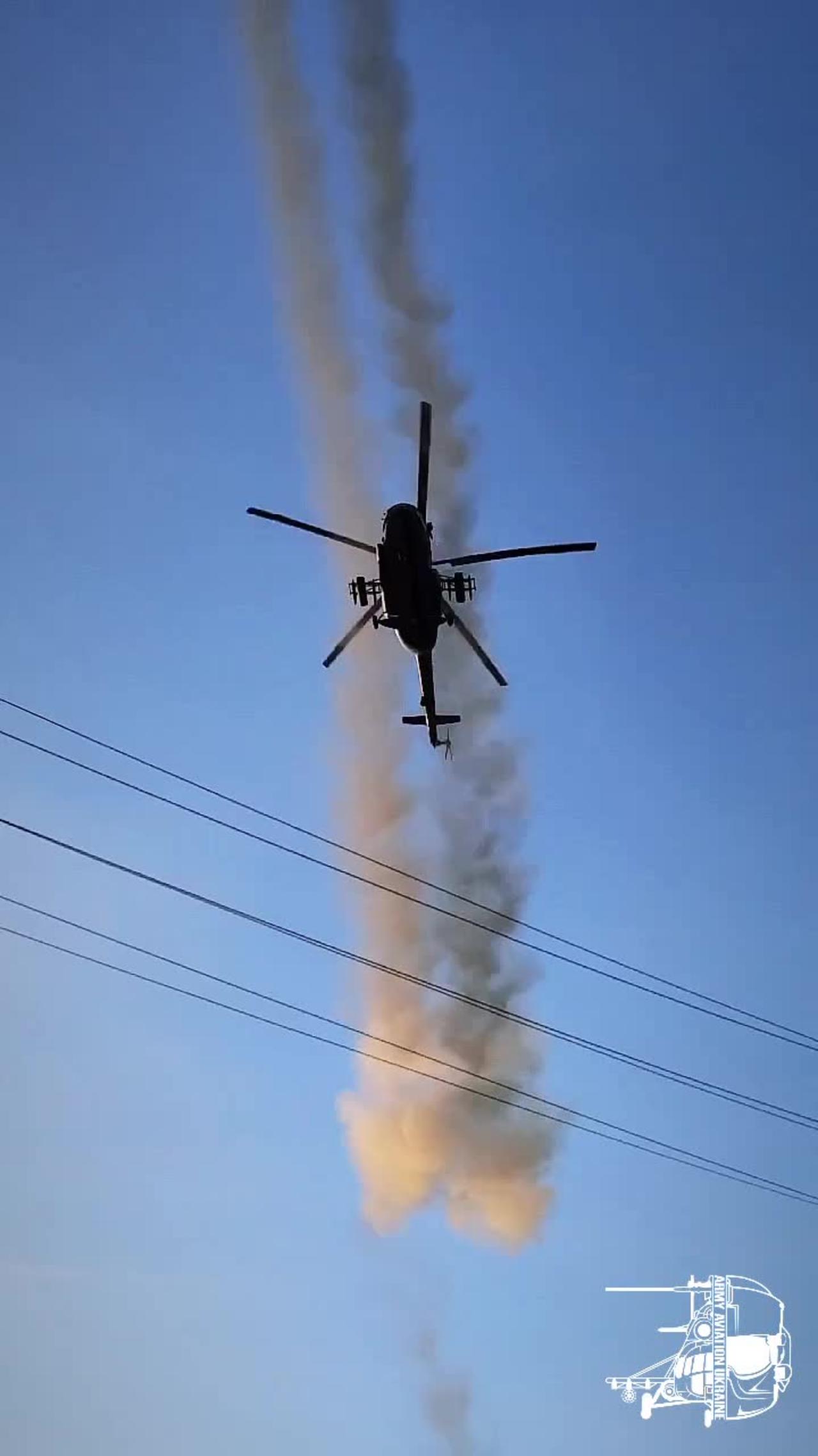 Ukrainian Attack Helicopter Flyover - One News Page VIDEO