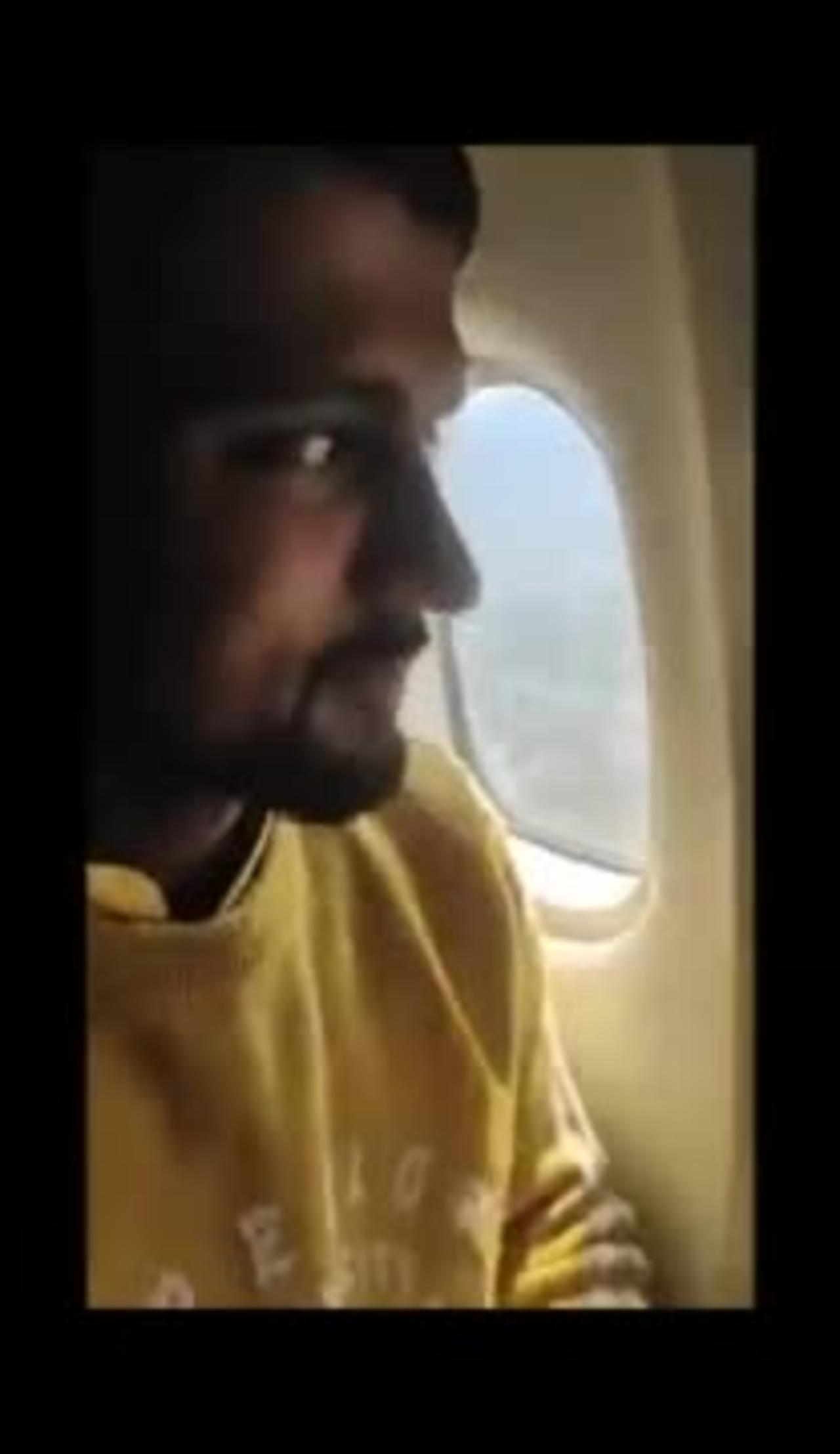 Caduta di un Aereo in NEPAL filmata da un - One News Page VIDEO