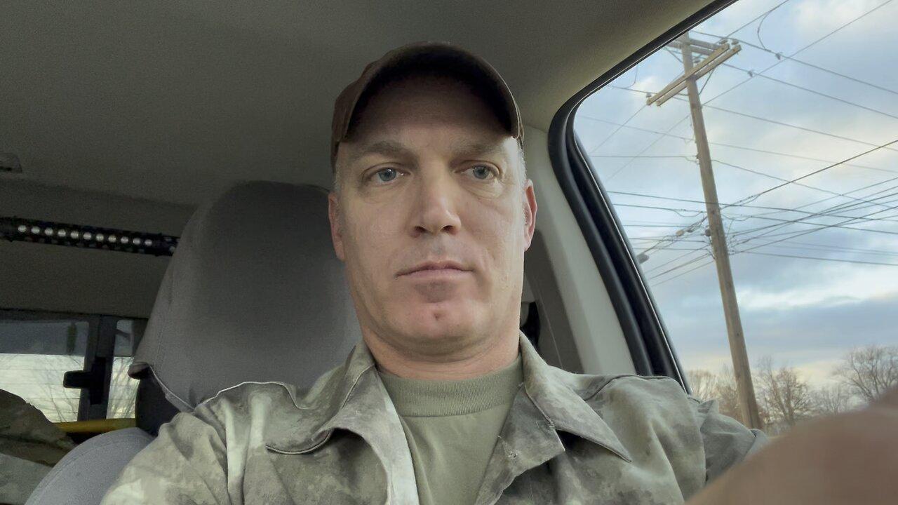 Steven Crowder vs Daily Wire - One News Page VIDEO