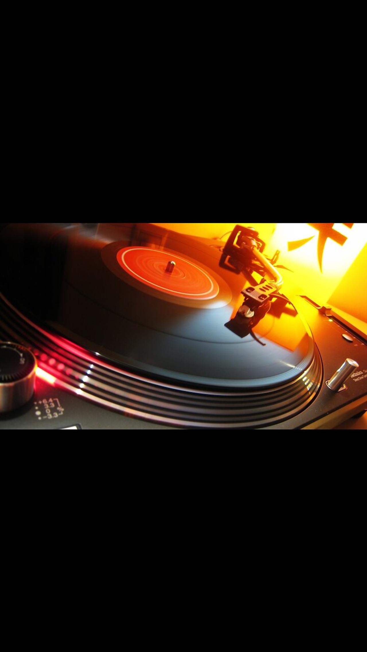 Radiostyles Rock Radio station - One News Page VIDEO