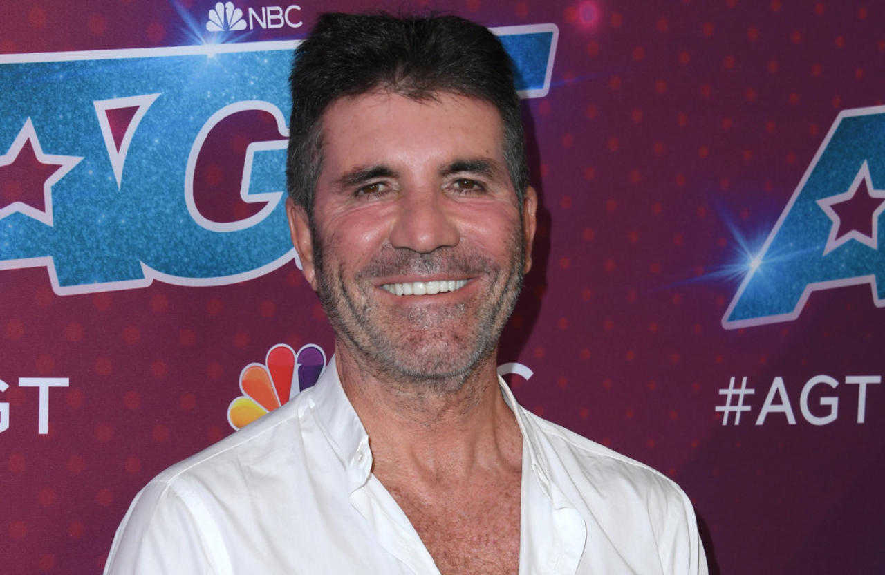 'It was scary': Simon Cowell's 'head set on - One News Page VIDEO