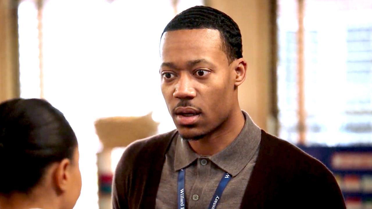 Something Under the Surface on the New Episode - One News Page VIDEO