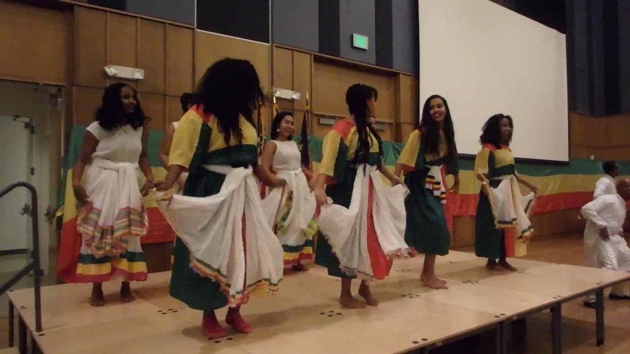 Traditional Dancing for Ethiopian Heritage Adwa - One News Page VIDEO