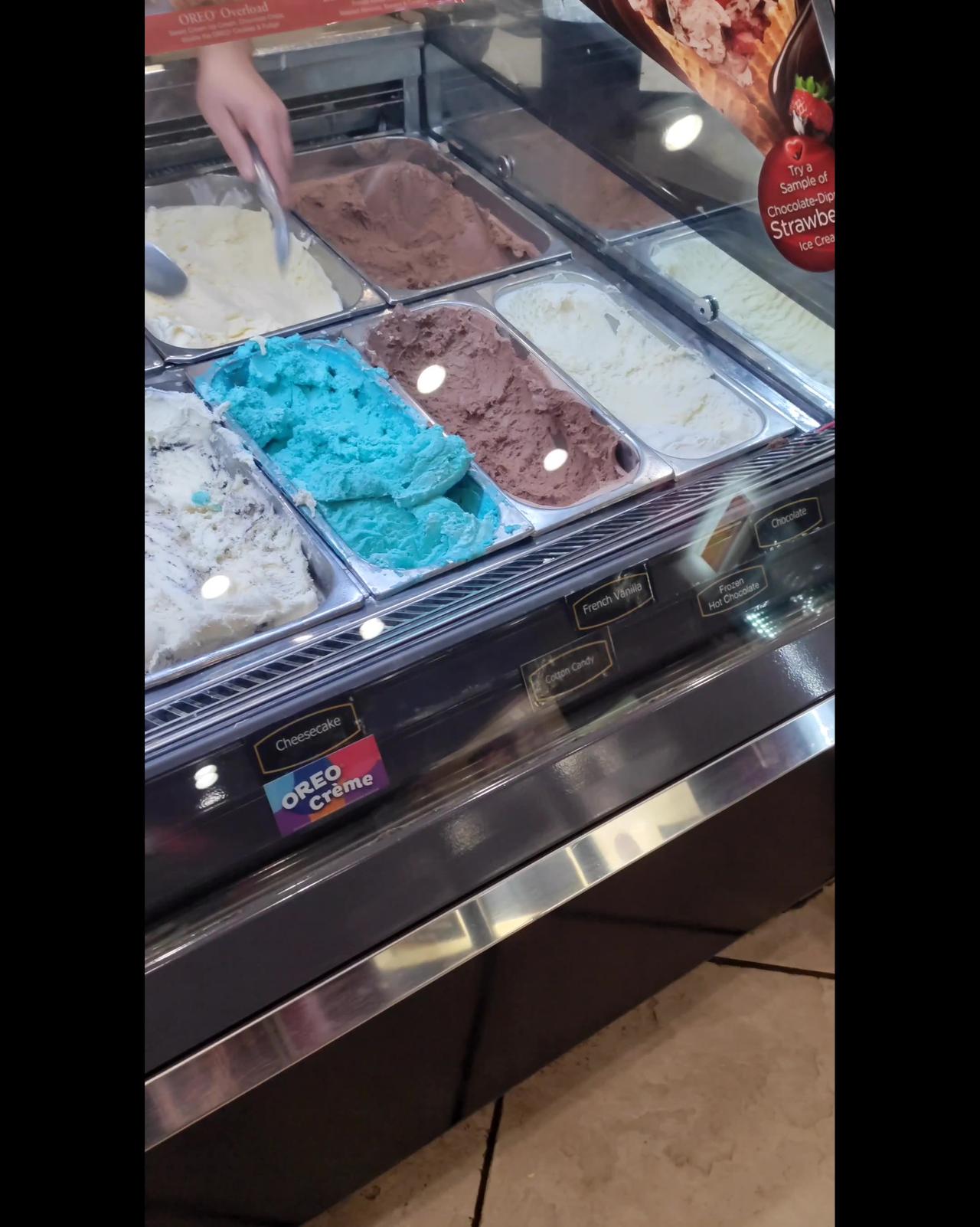 Coldstone Creamery Yummy 🤤 - One News Page VIDEO