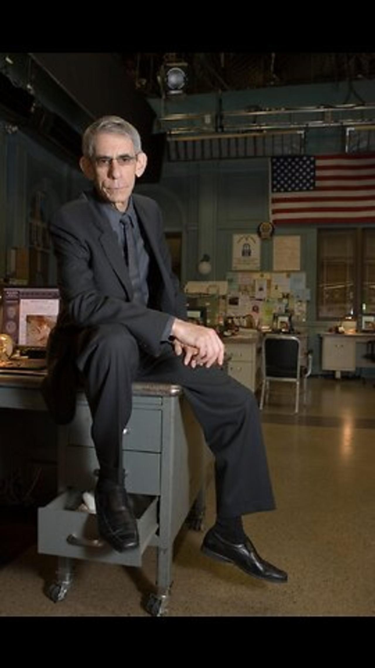 Richard Belzer, comedian and TV detective John - One News Page VIDEO