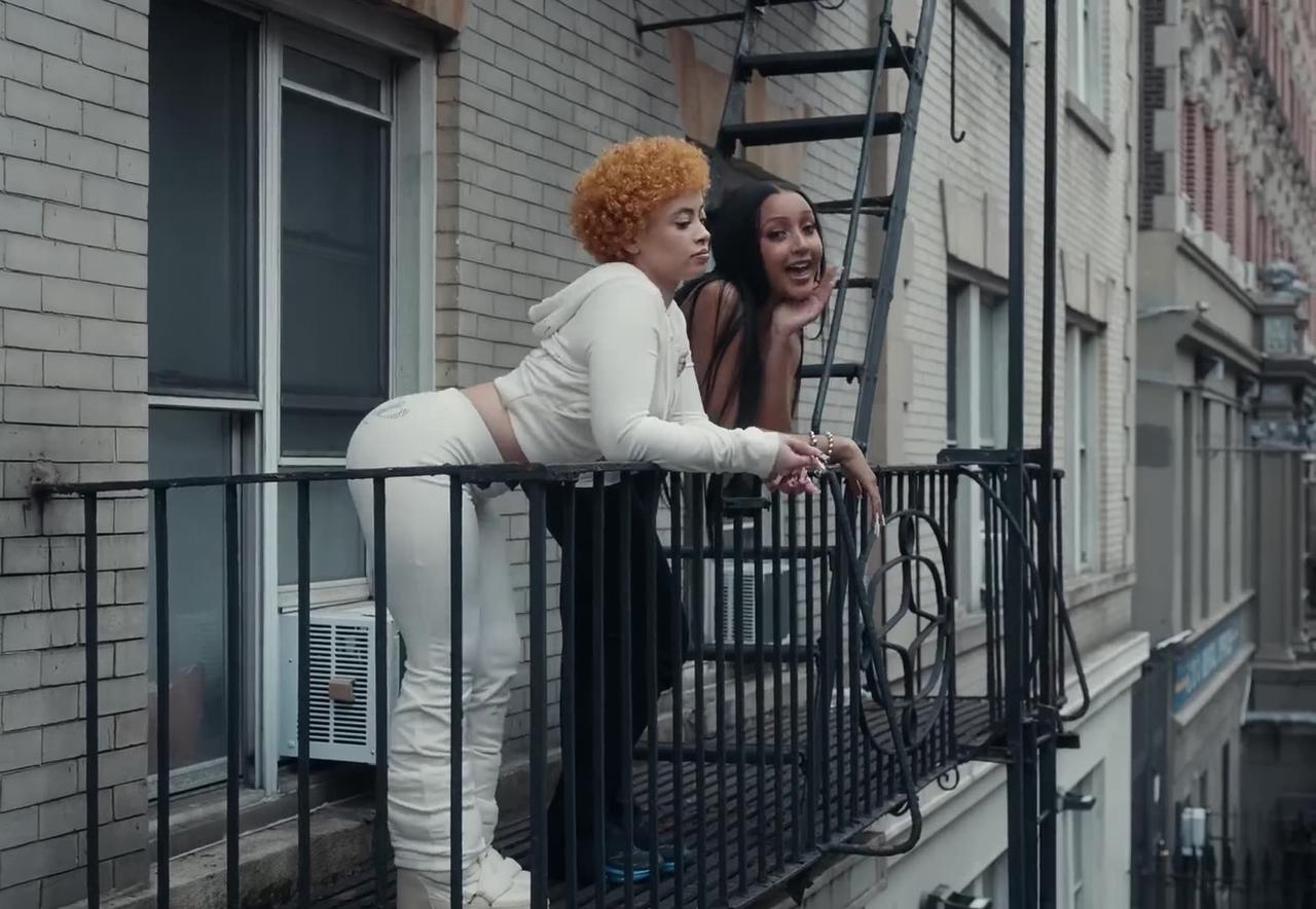 PinkPantheress_ Ice Spice - Boy_s a liar Pt. 2 - One News Page VIDEO