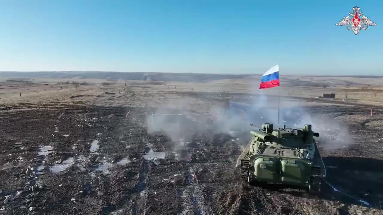 Airborne troops training on BMP-2M with Berezhok - One News Page VIDEO