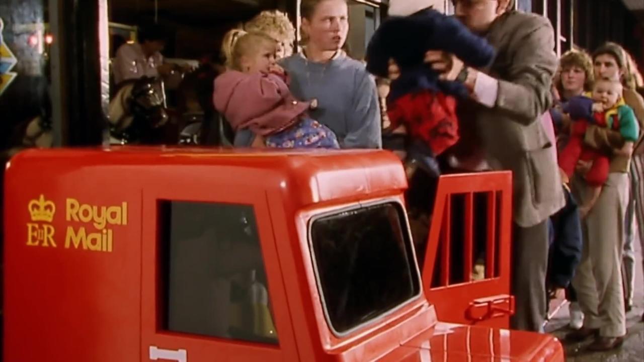 DIVE Mr Bean! | Funny Clips | Mr Bean Official - One News Page VIDEO