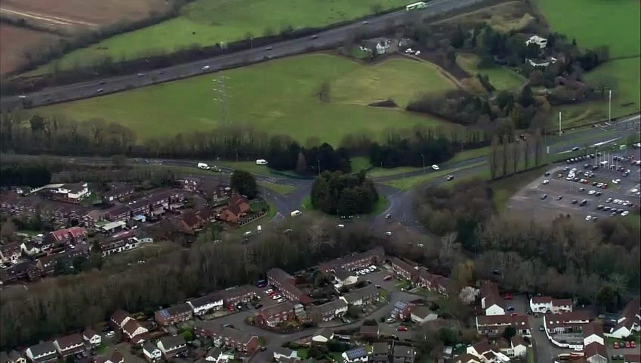 Aerial pictures show scene of deadly Cardiff car - One News Page VIDEO