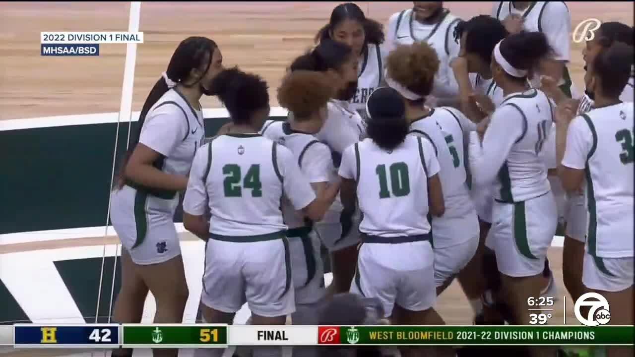 West Bloomfield's Indya Davis named - One News Page VIDEO