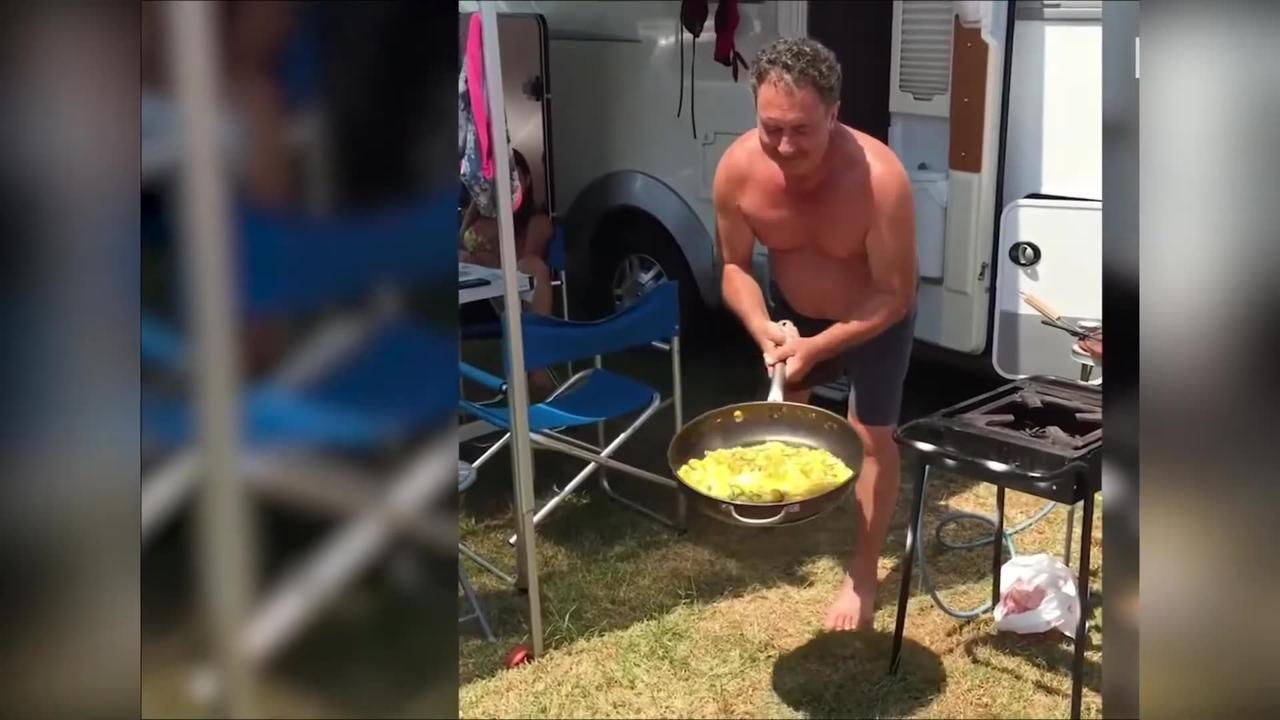 Funny People Cooking Fails That'll Make You - One News Page VIDEO