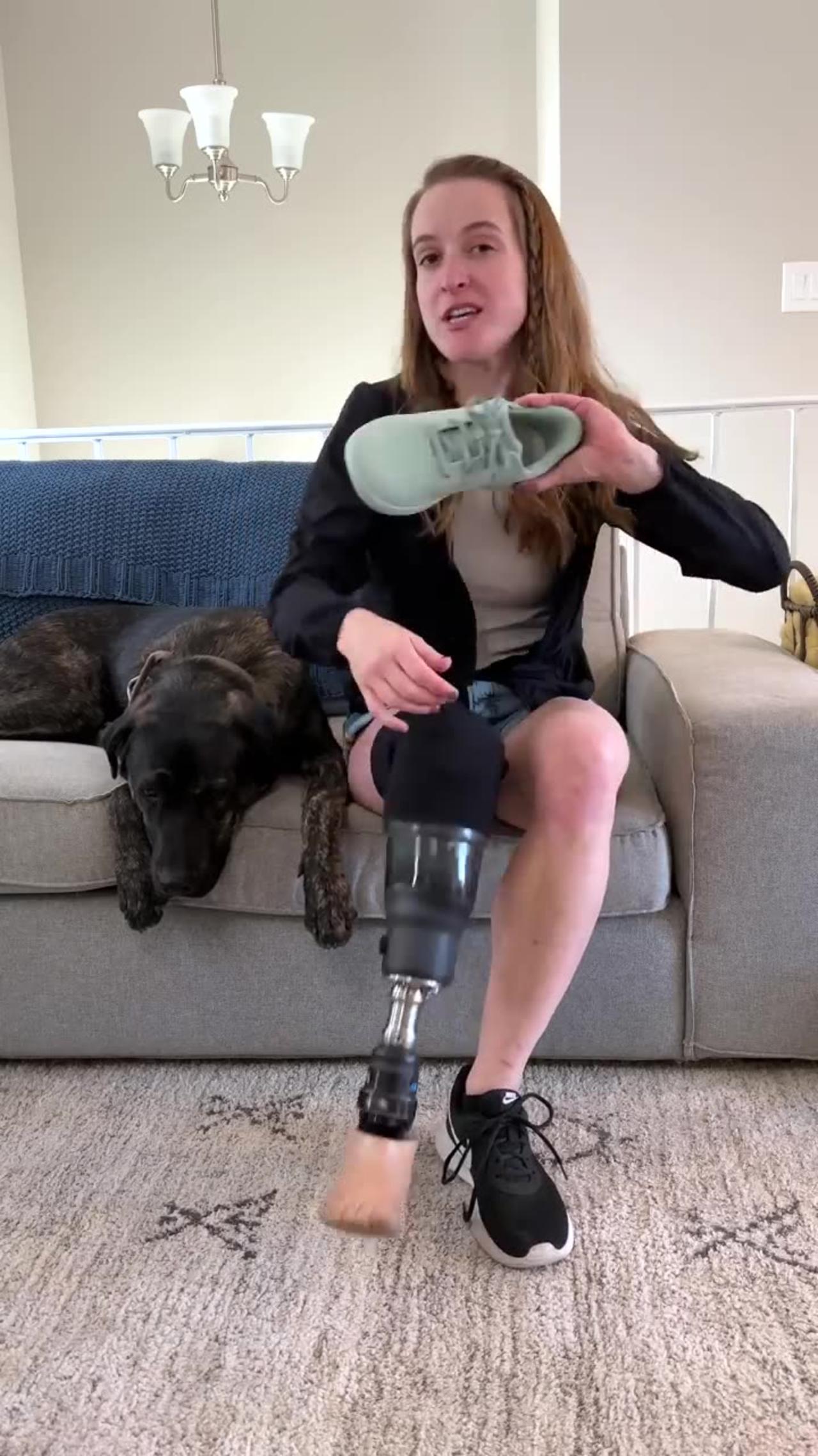 It Does NOT Amputee! Slip On Shoe Fails - One News Page VIDEO