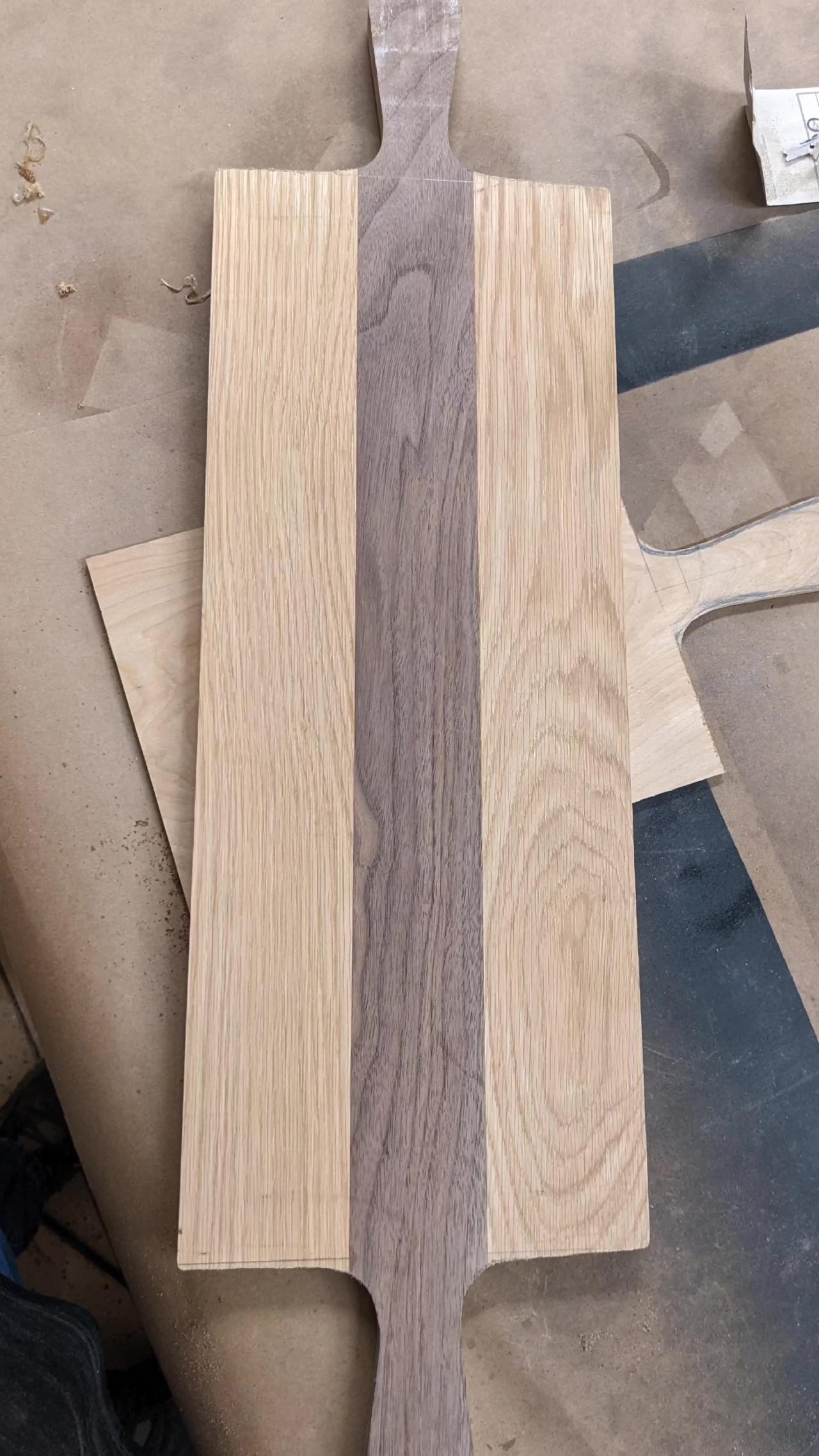 Cutting handle shapes - One News Page VIDEO