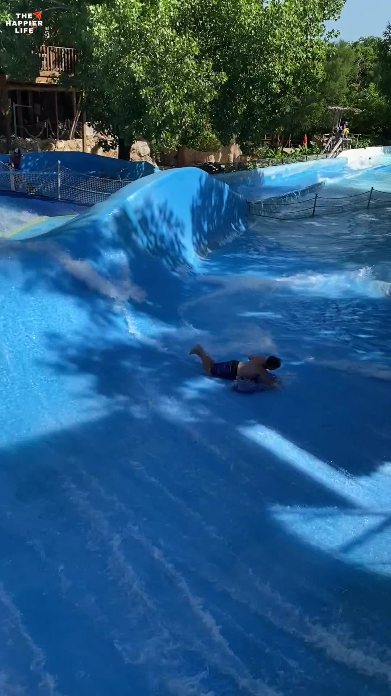 Contestant 5 | Boogie Bahn Surfing Ocean Ride - One News Page VIDEO