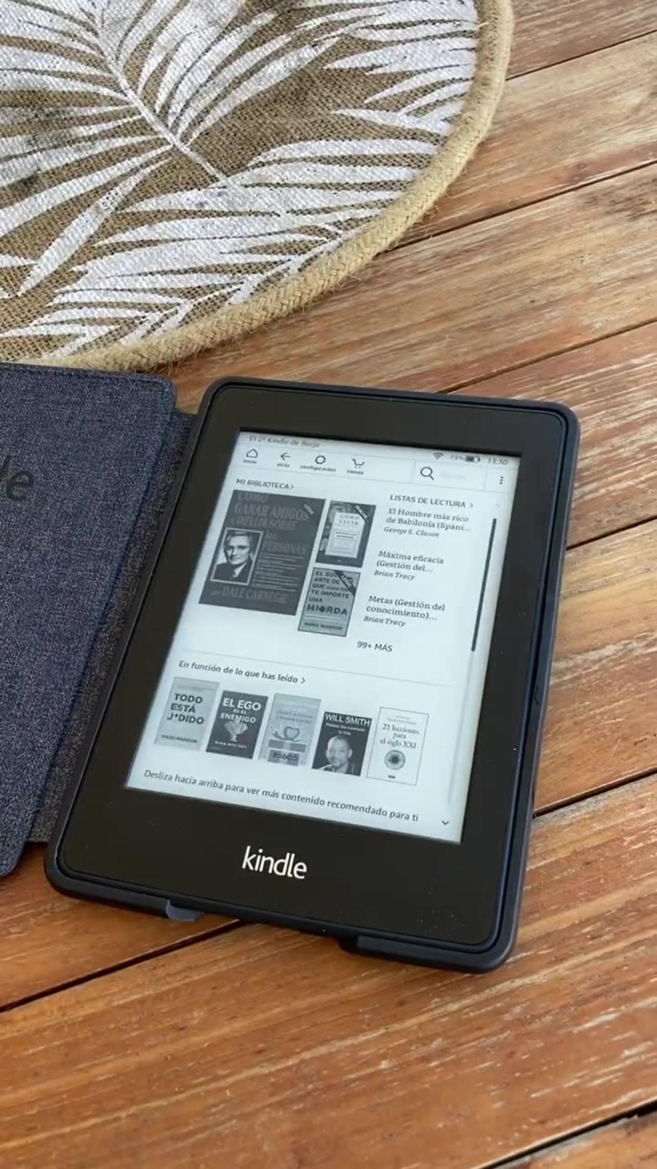 Kindle Paperwhite - One News Page VIDEO