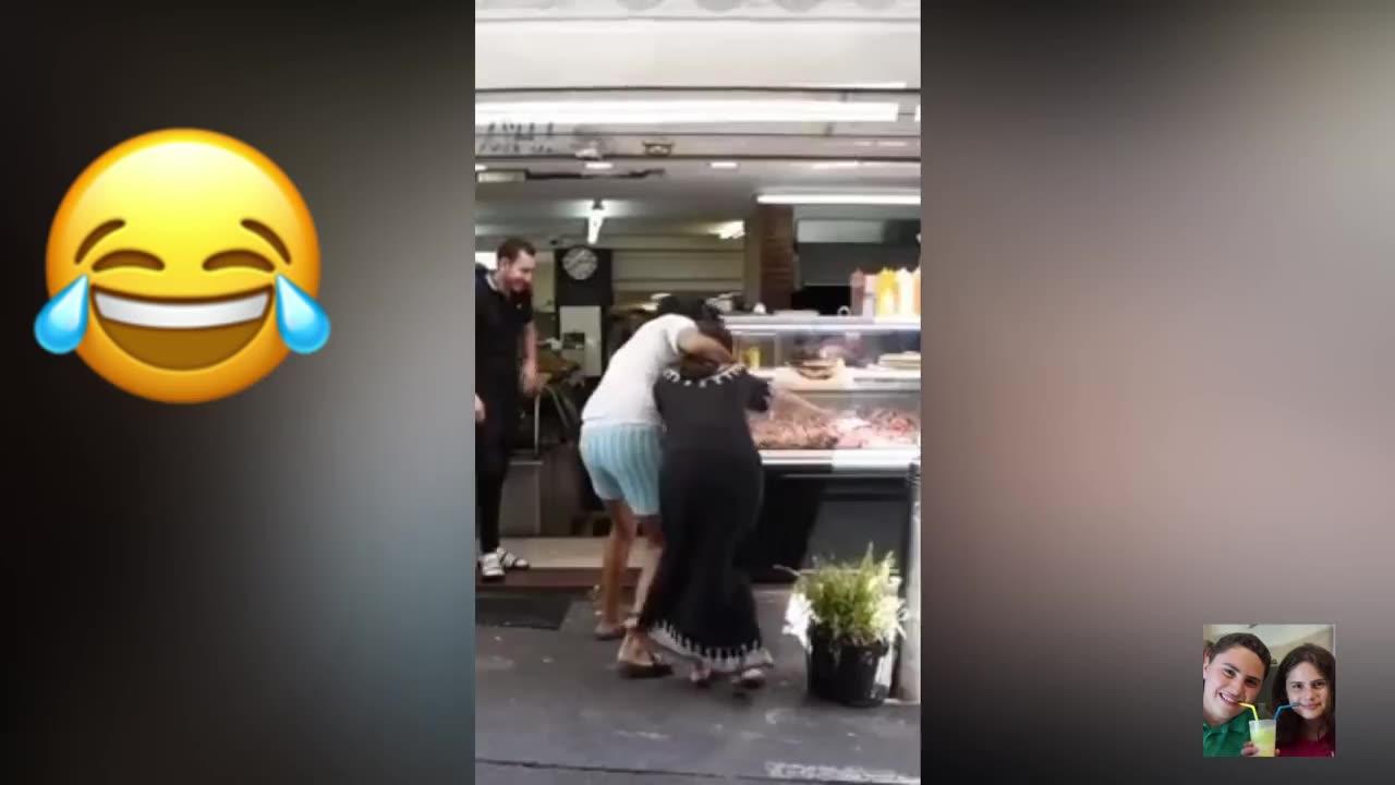 TRY TO NOT LAUGH - One News Page VIDEO