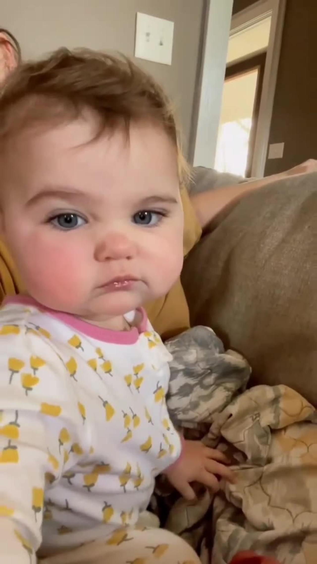 Cute baby videos - One News Page VIDEO