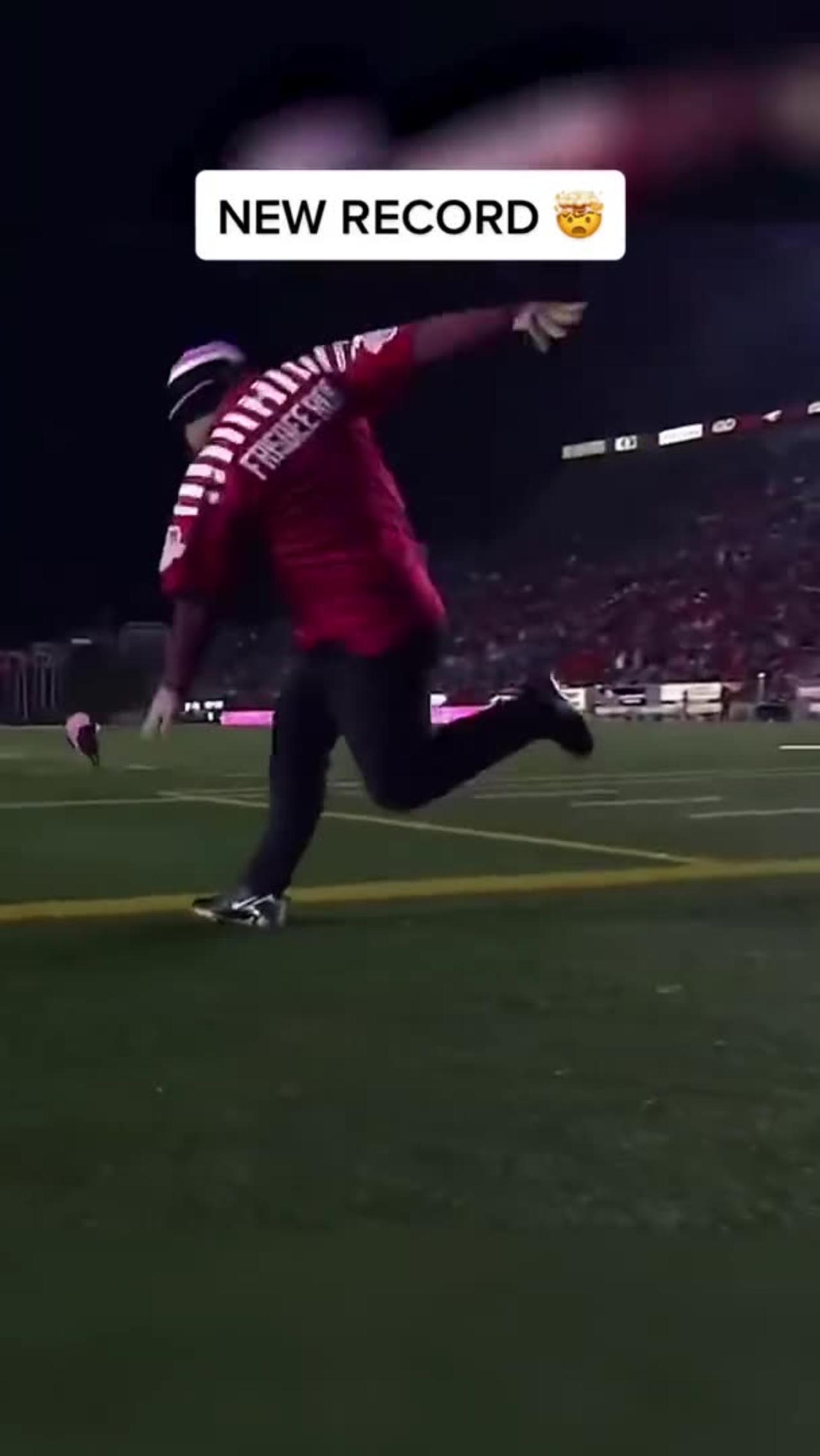 world record of a longest catch at a sporting - One News Page VIDEO