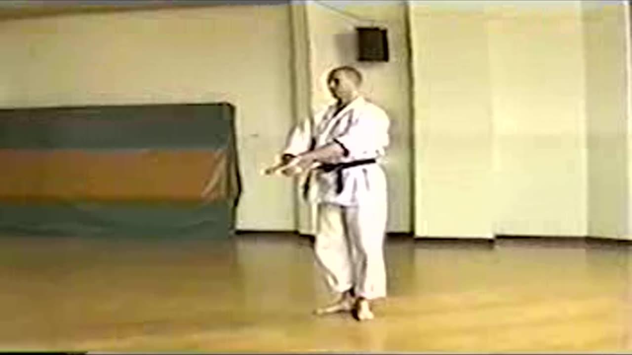 Karate | Okinawan Goju-ryu | Sanseru kata - One News Page VIDEO