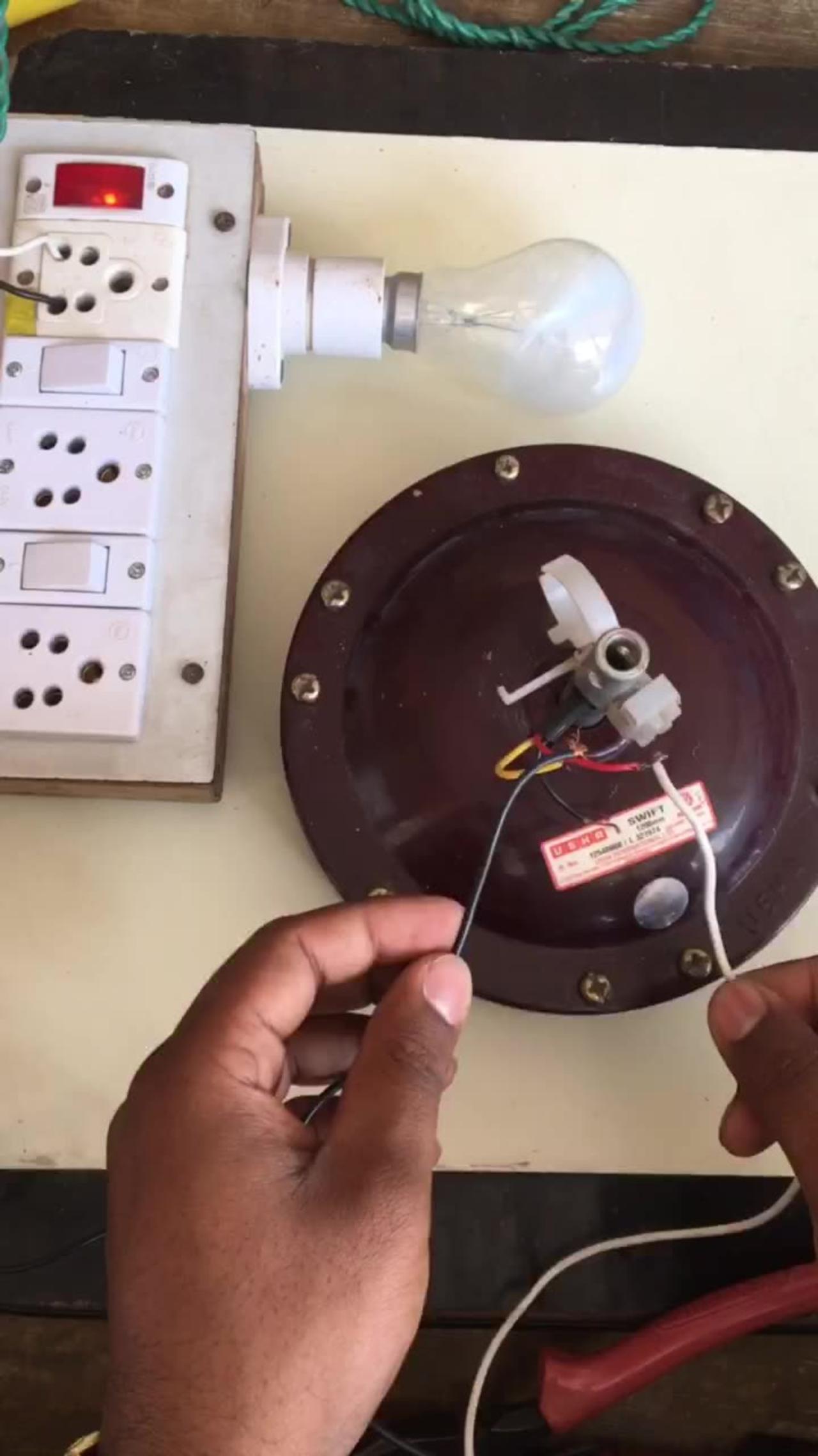 ITI ELECTRICIAN TRADE 1 year practical video - One News Page VIDEO