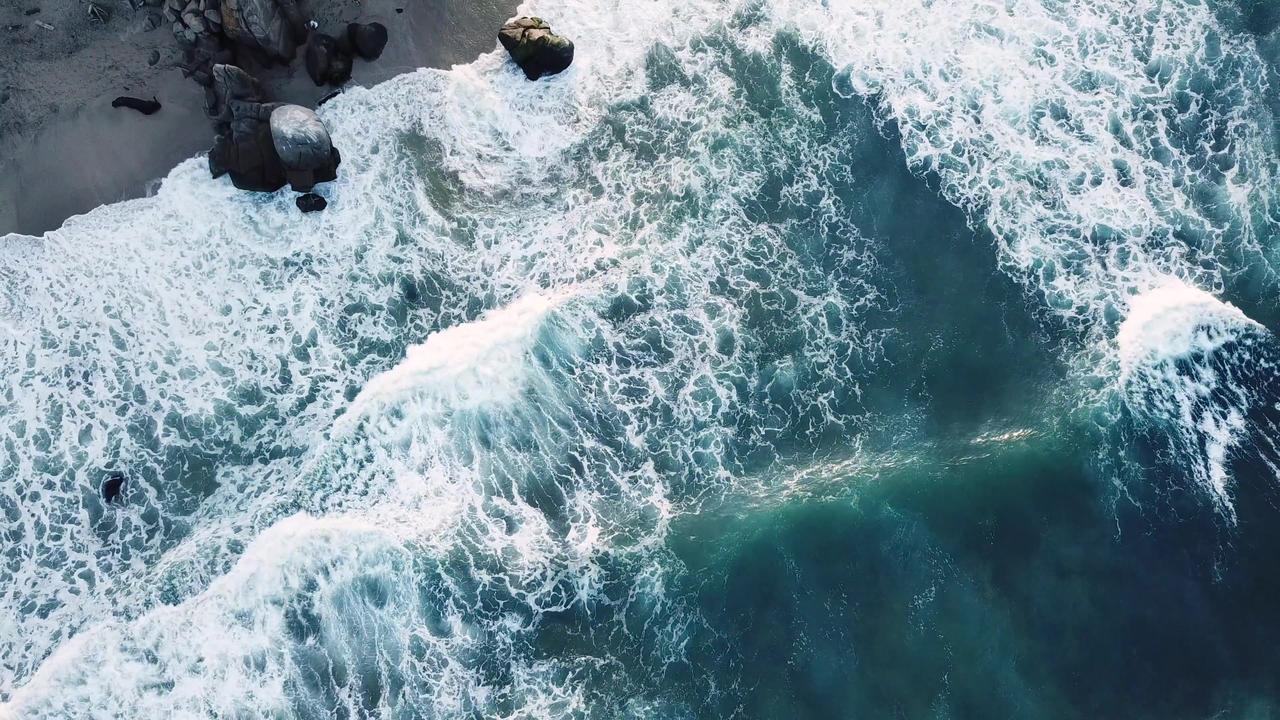 5th short-Aerial view of sea waves. - One News Page VIDEO