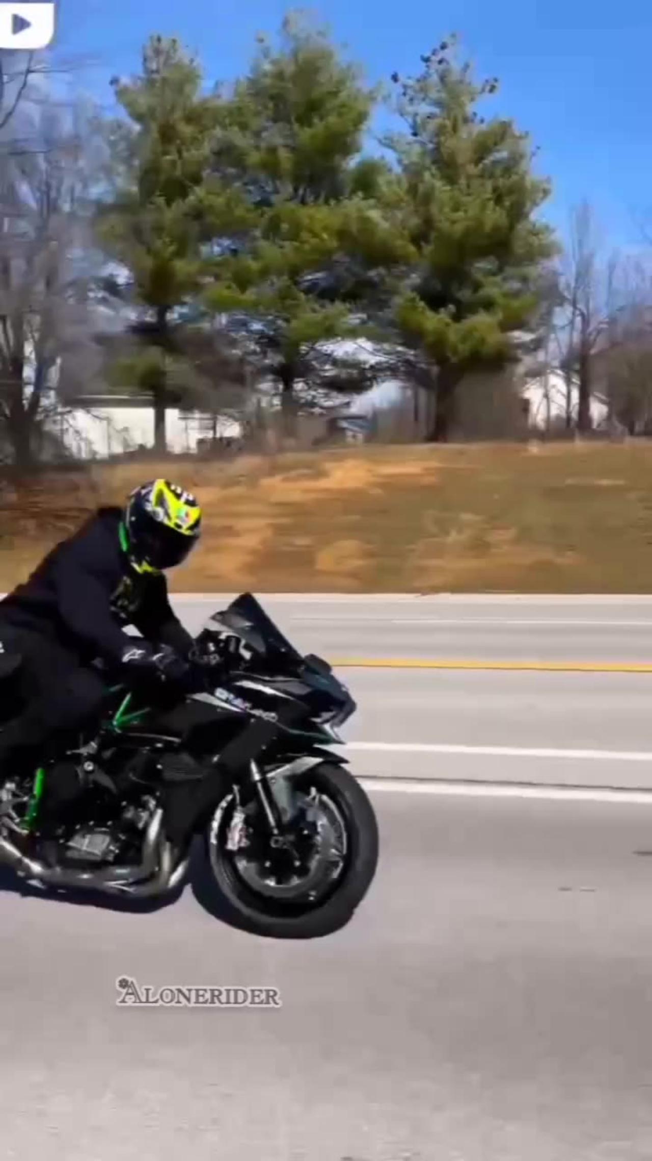 Biker king kawasaki ninja H2R - One News Page VIDEO