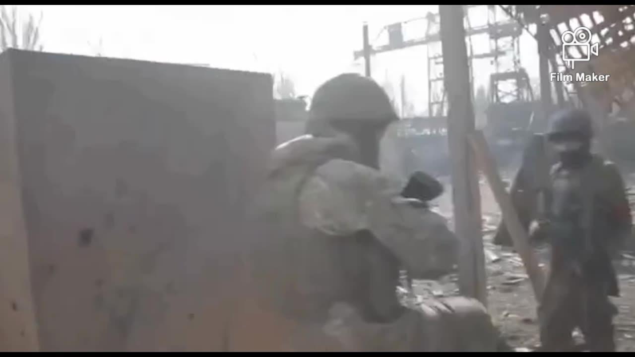 Russian forces seized Ukraine's Azom metal - One News Page VIDEO