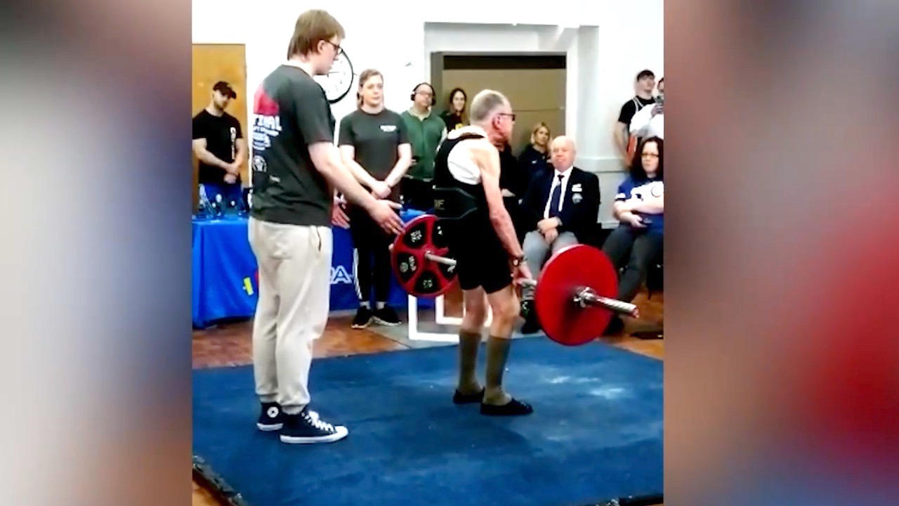 This Is One of the World’s Strongest - One News Page VIDEO