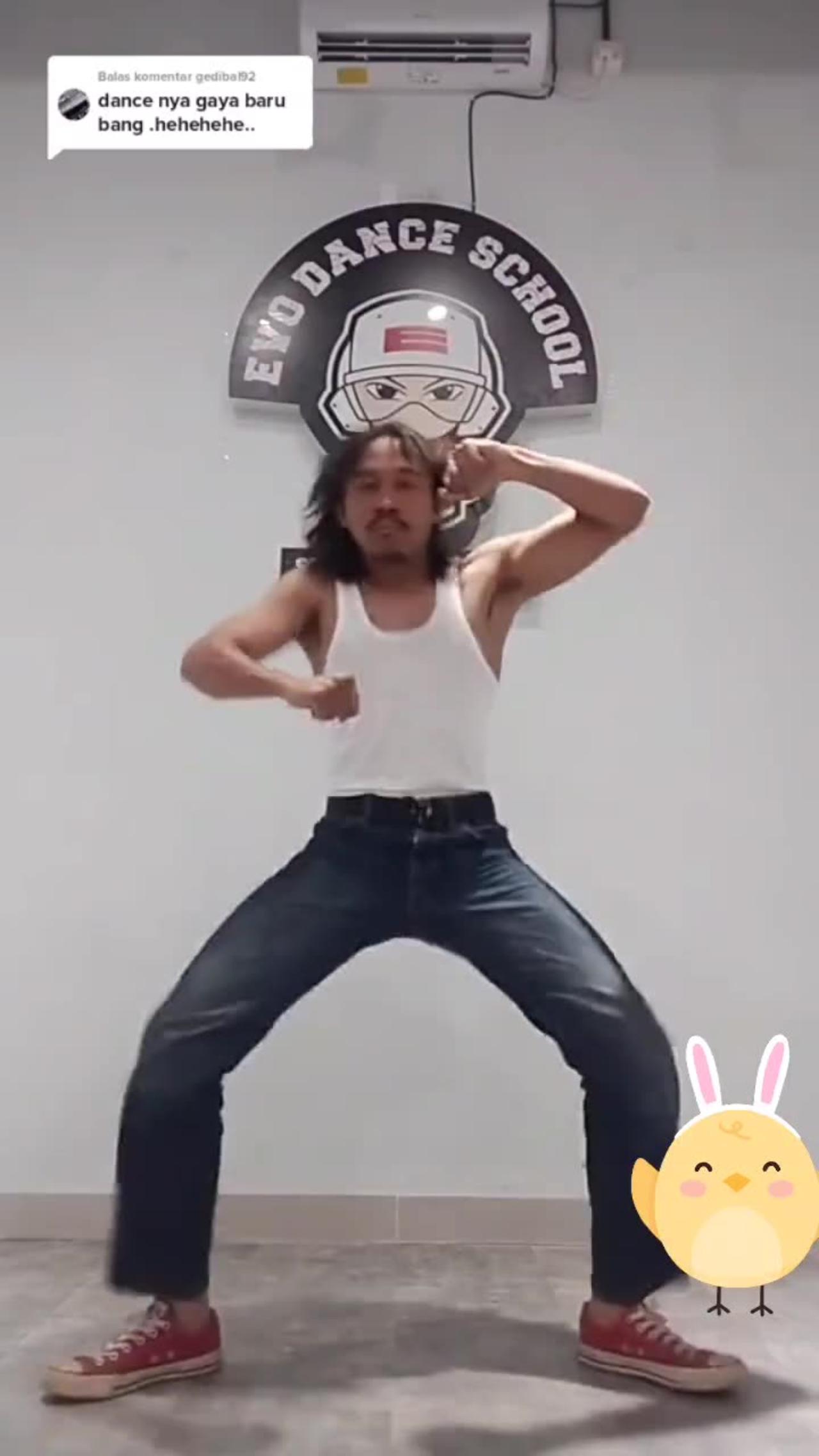 Dance Viral De Ra Go 2023 - One News Page VIDEO