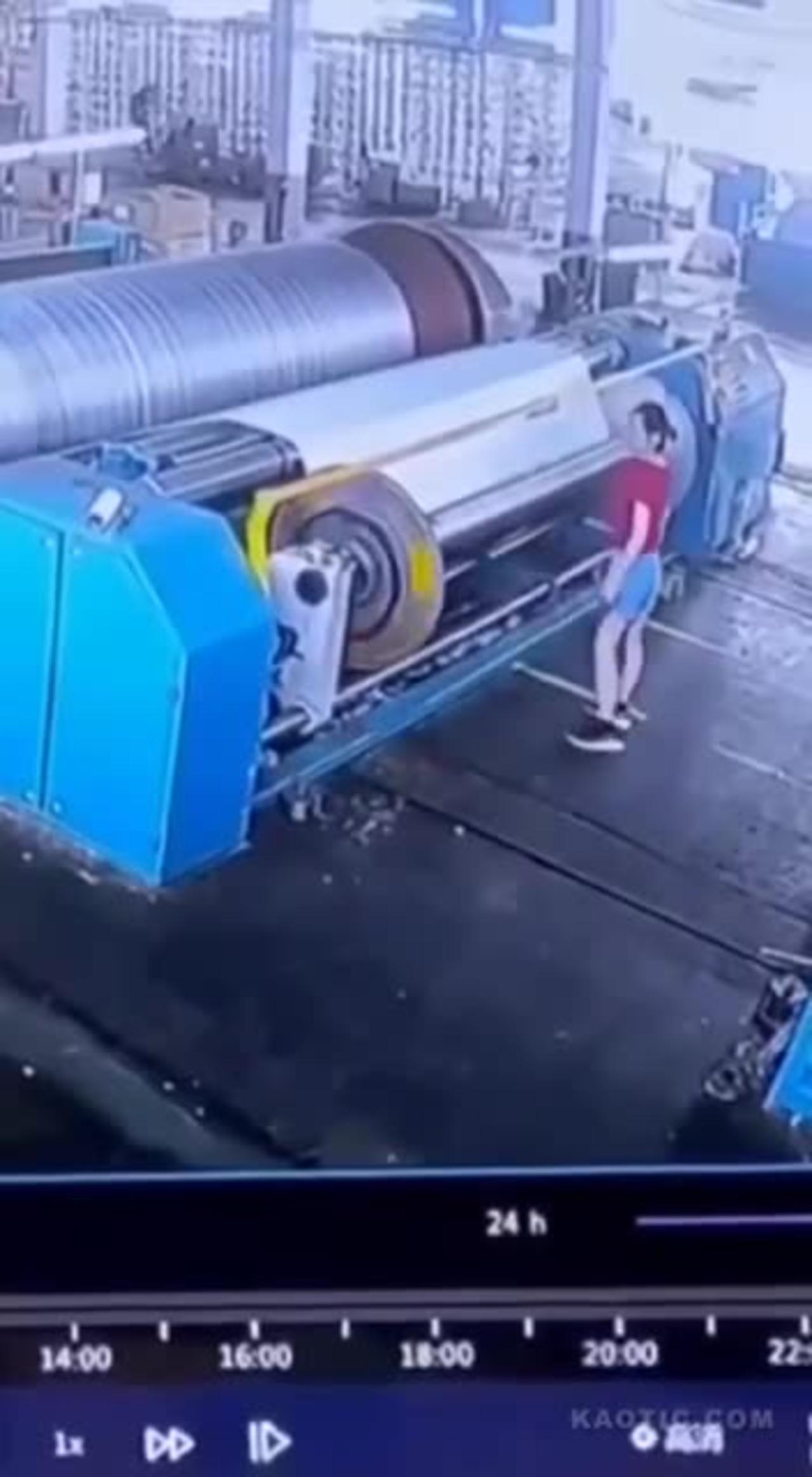 Oopsy! - One News Page VIDEO