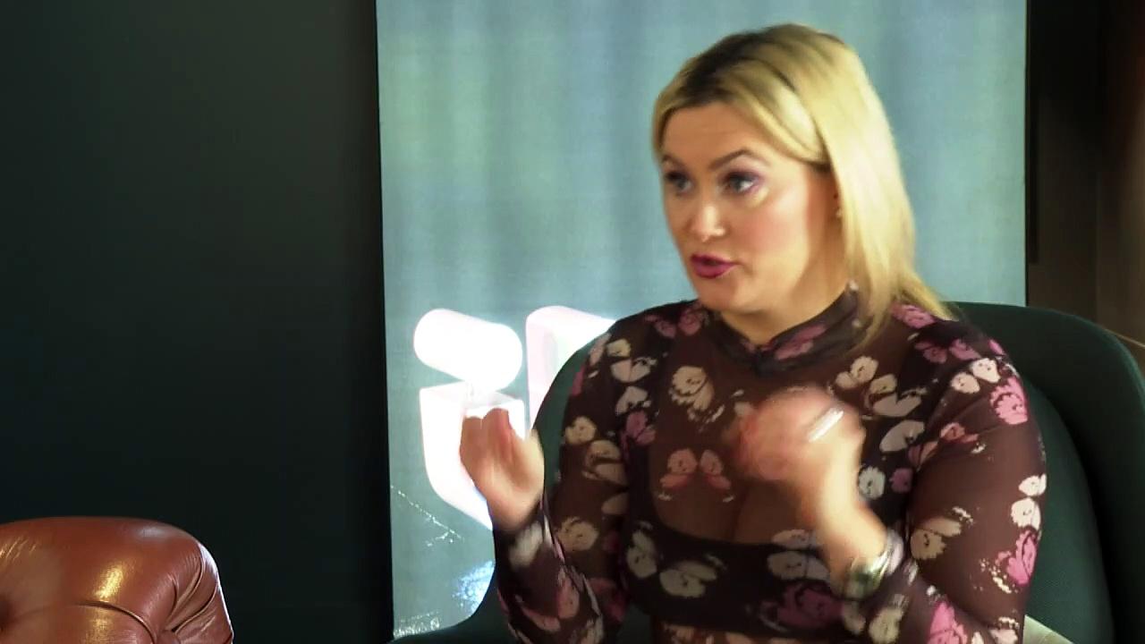 Love Island's Zara & Tanyel Address Post Villa - One News Page VIDEO