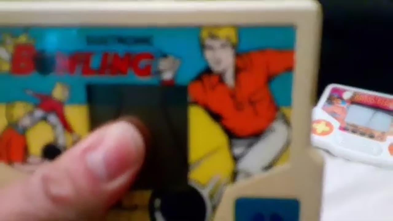 Electronic Bowling (Straight-Edge Game Room) - One News Page VIDEO