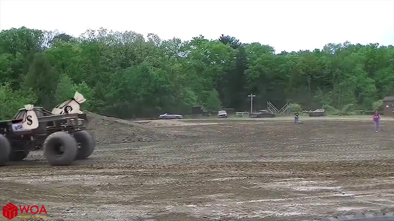 Crazy Monster Truck Freestyle Moments | Monster - One News Page VIDEO