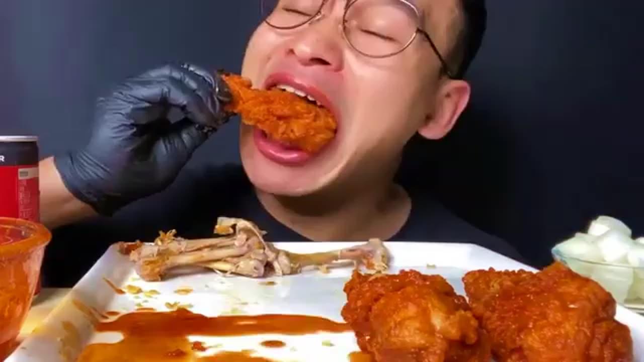 ASMR food spicy fried chicken drumsticks mukbang - One News Page VIDEO