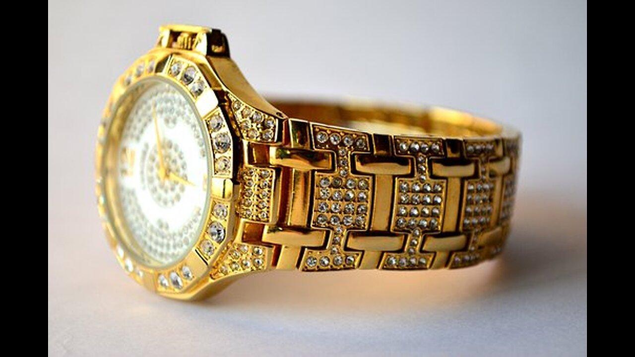TOP 10 MOST EXPENSIVE LUXURY WATCHES - One News Page VIDEO