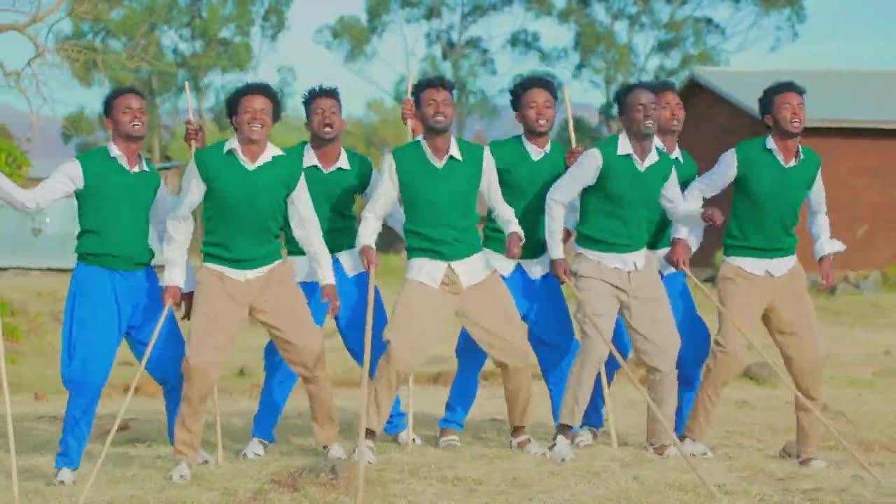 MICHUU LEENCAA Oromo Music by Toleeraa Ittisaa - One News Page VIDEO