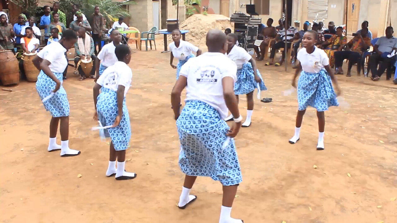 BORBORBOR DANCE FROM GHANA - One News Page VIDEO