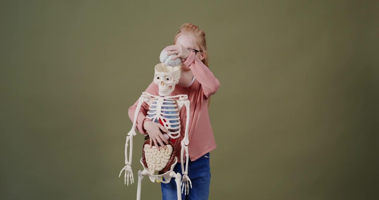 A bone structure and human of meat skin great - One News Page VIDEO