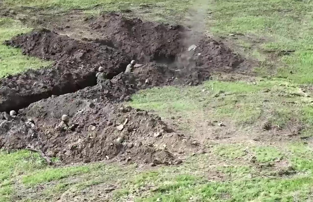 Airborne Assault units training in rear area of - One News Page VIDEO