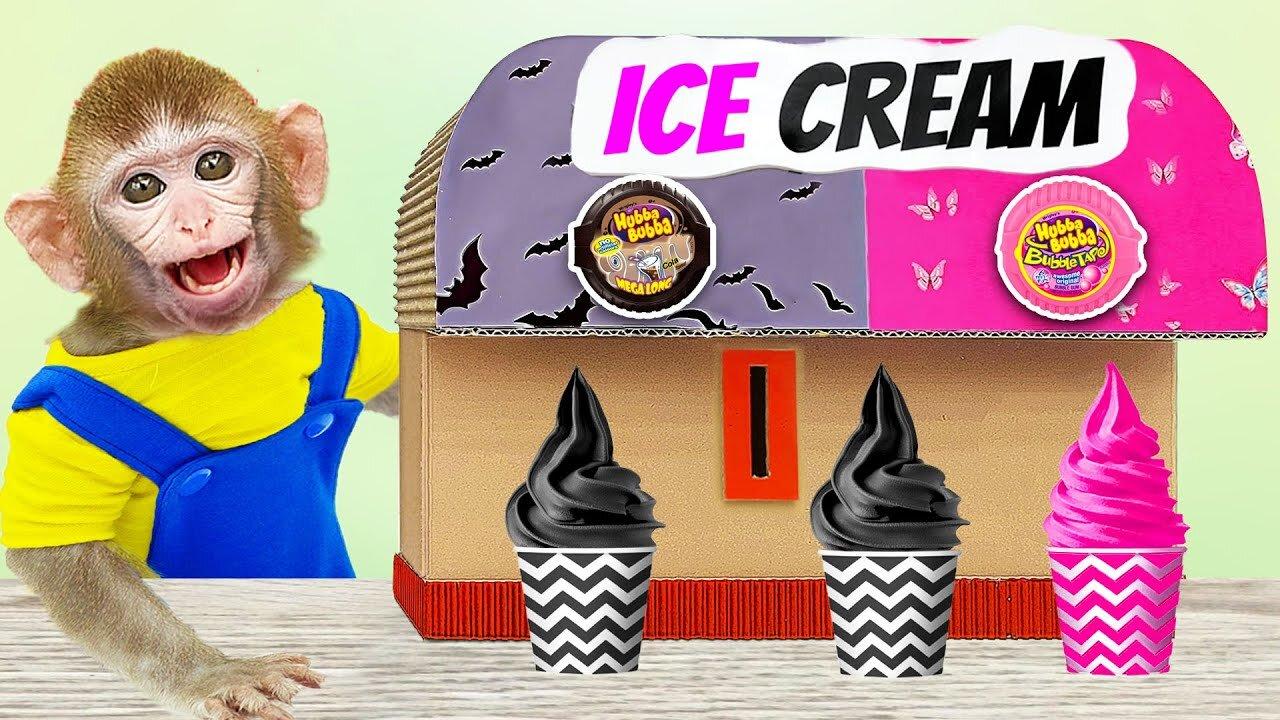 The adorable baby Monkey, plays around with a - One News Page VIDEO