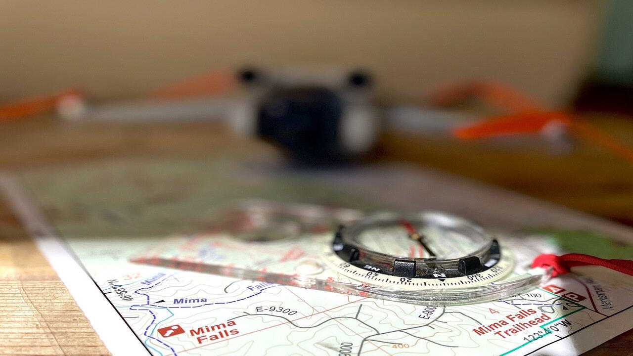 LAND NAVIGATION: RECONNAISSANCE BY MAP AND DRONE - One News Page VIDEO