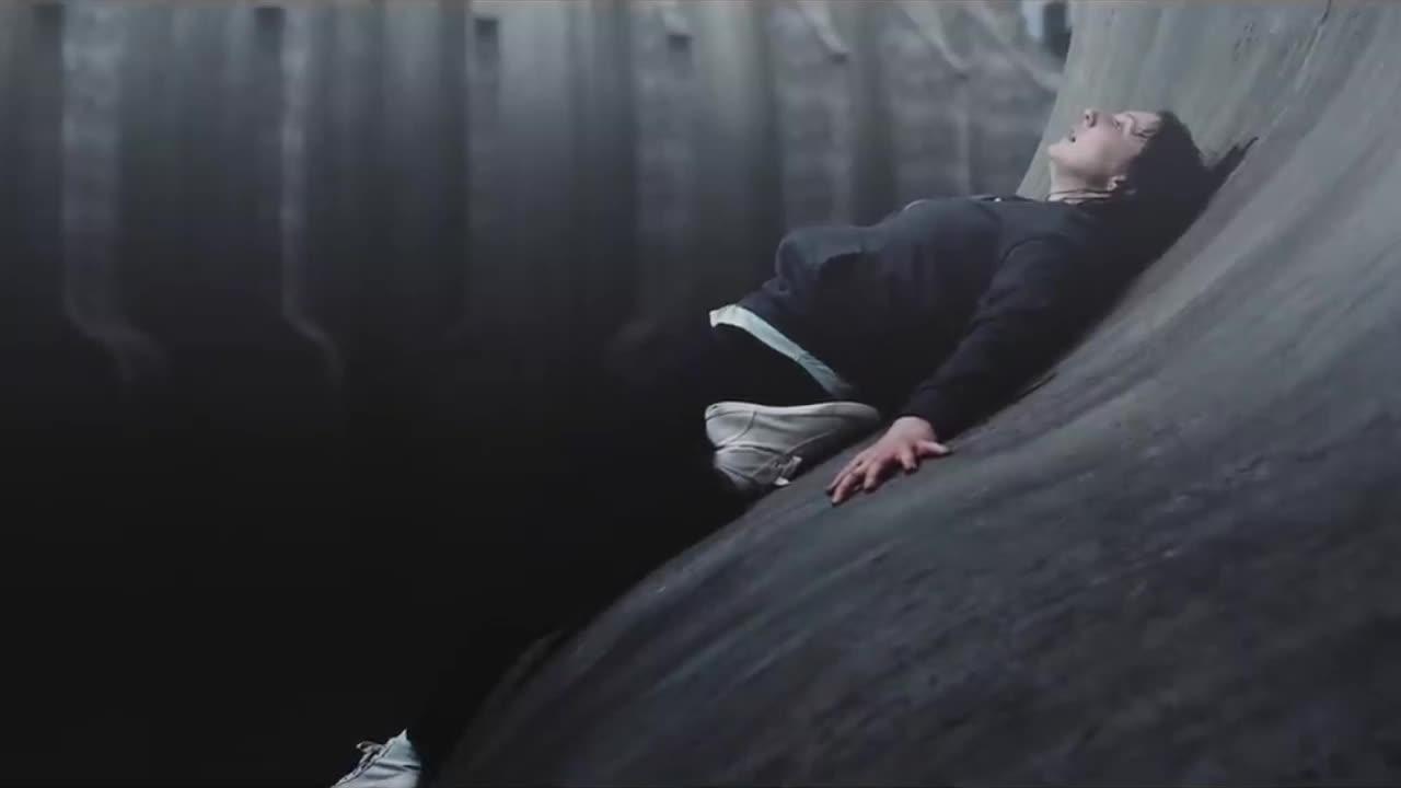 The Fateful Curve (Disturbing Horror Short Film) - One News Page VIDEO