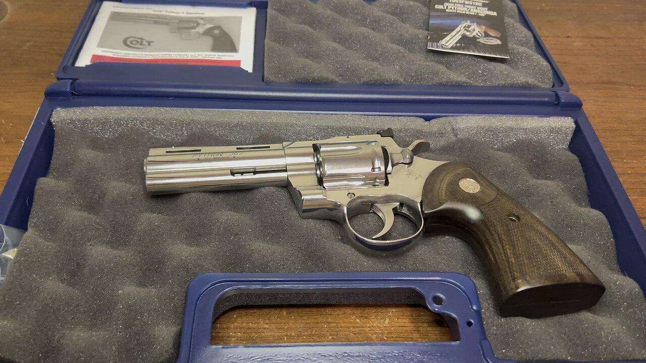 202 Colt Python . Wilson Combat sights. - One News Page VIDEO
