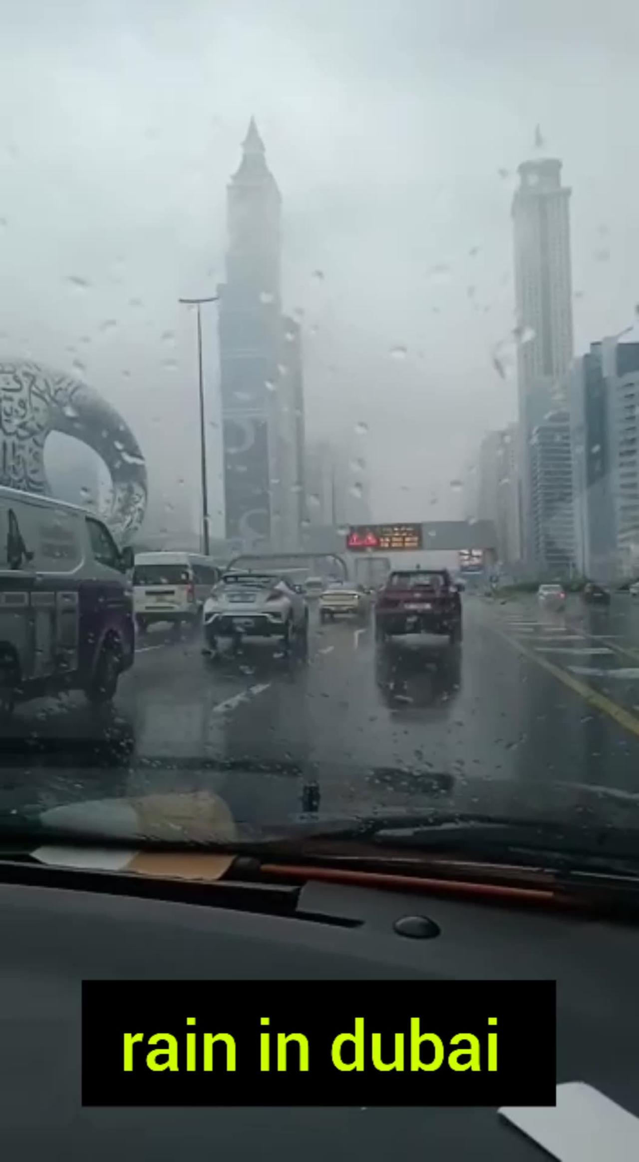 rain in dubai#short video - One News Page VIDEO