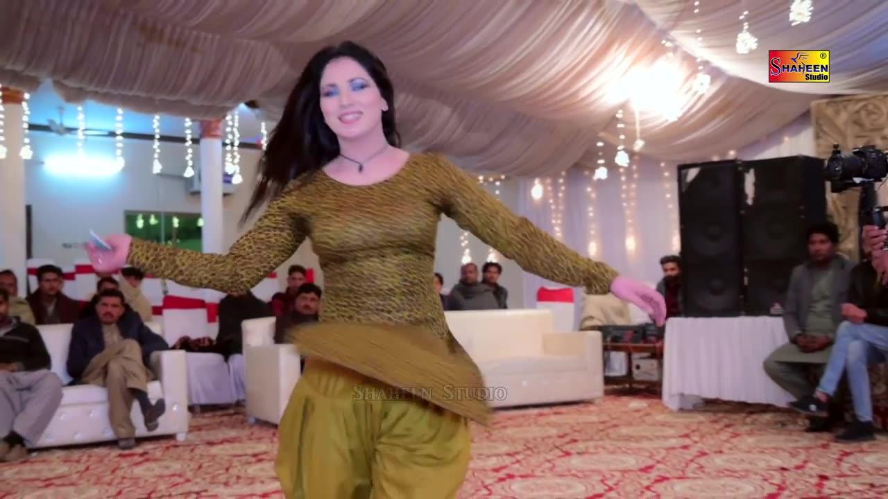 Pakistani gir dance //Hindi song 2023// cute - One News Page VIDEO